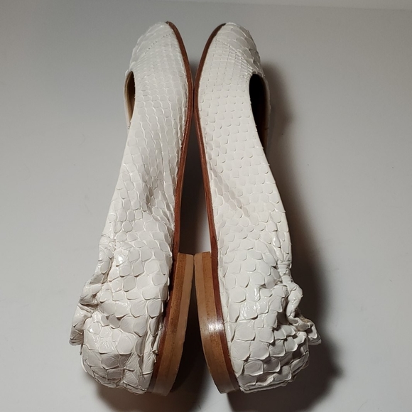 Mauro Volponi | Shoes | Mauro Volponi White Snake Ballet Flat | Poshmark
